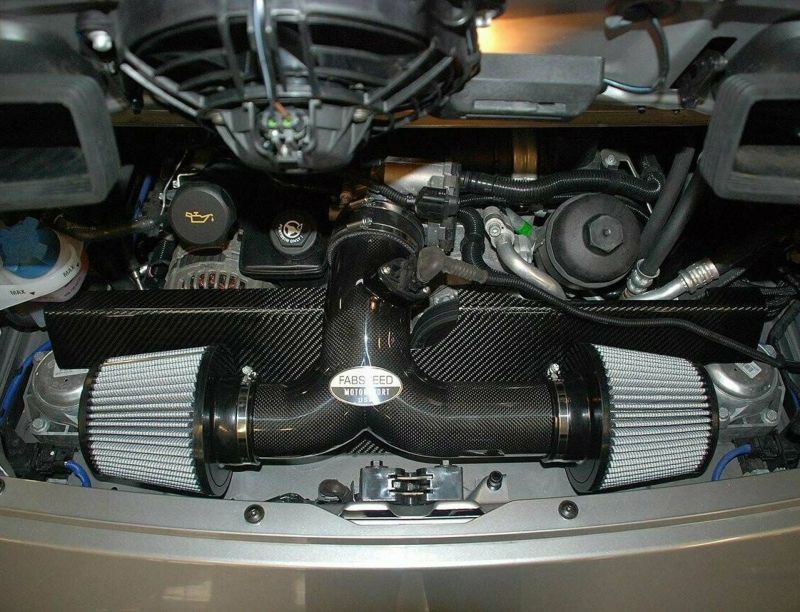 【Fabspeed】コンペティション・エアインテークシステム ポルシェ 997後期GT3