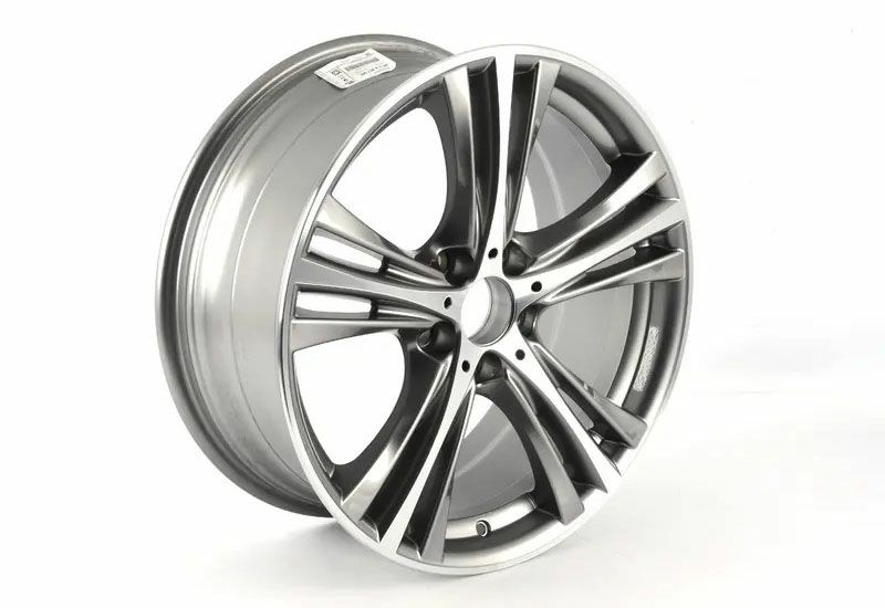 BMW 3シリーズ F30/F31/F34/F80 ホイール関連 カスタムパーツ専門店 | オートパーツ(AutoParts)