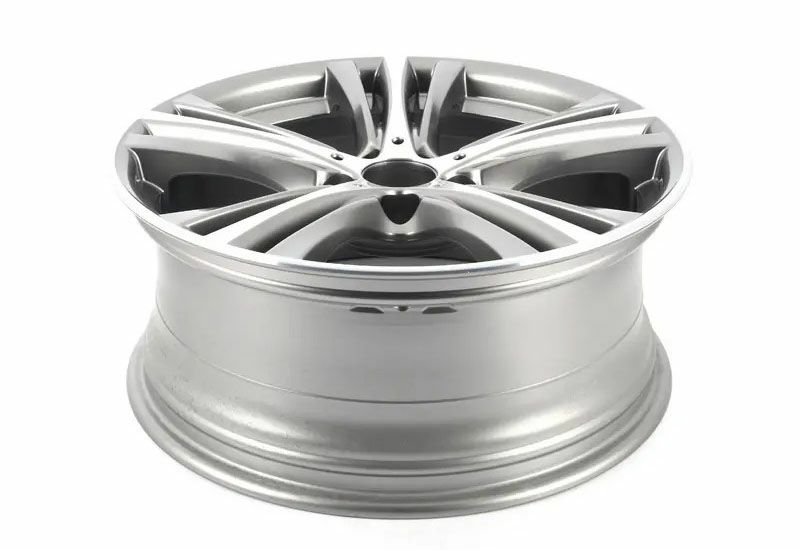 BMW 3シリーズ F30/F31/F34/F80 ホイール関連 カスタムパーツ専門店 | オートパーツ(AutoParts)