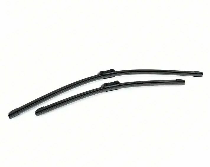 BMW5シリーズ(G30) ワイパーブレード セット【Valeo】